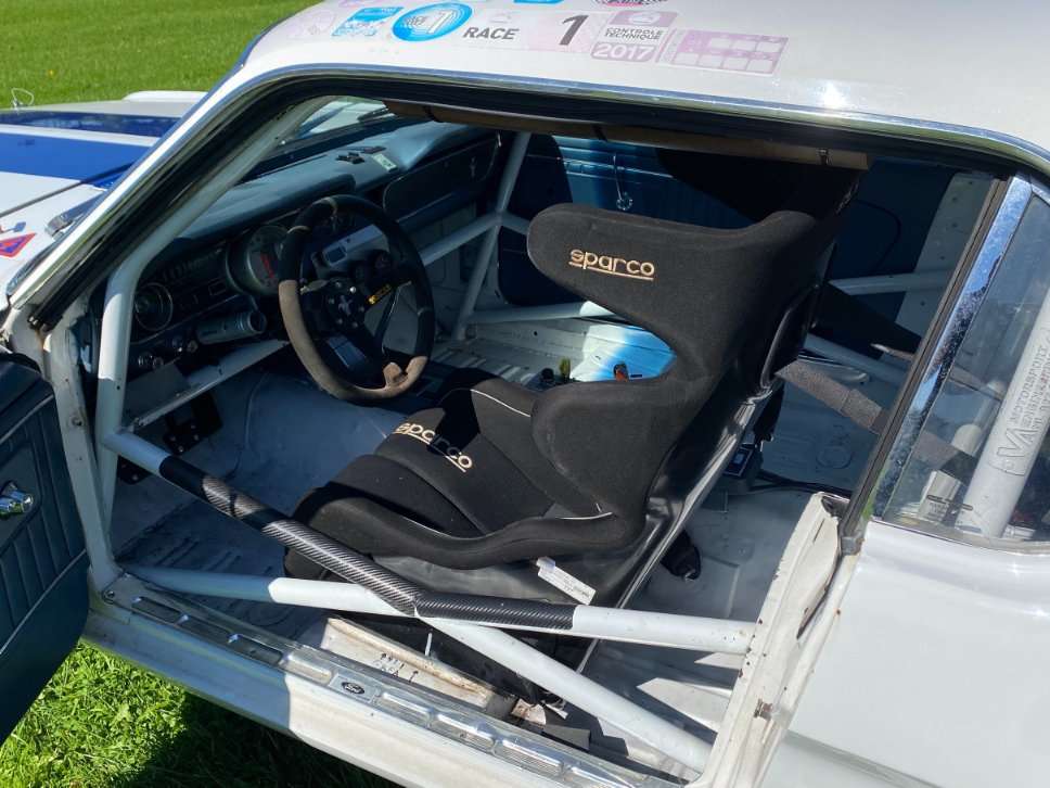 Ford Mustang Jacky Ickx tribute car de 1965 à vendre - Automobiles de ...