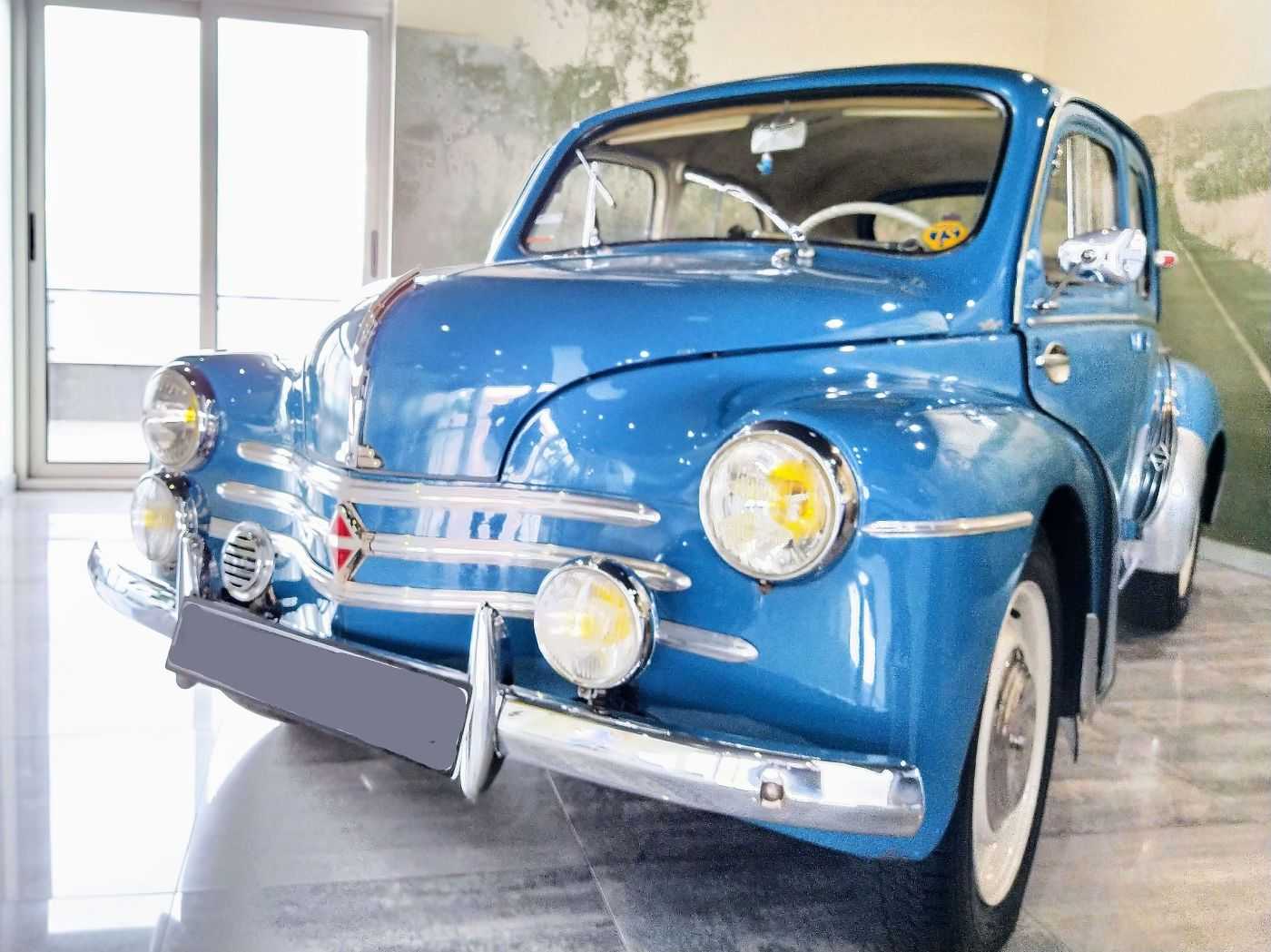 Renault 4 CV de 1957 à vendre - Automobiles de collection Classic Number