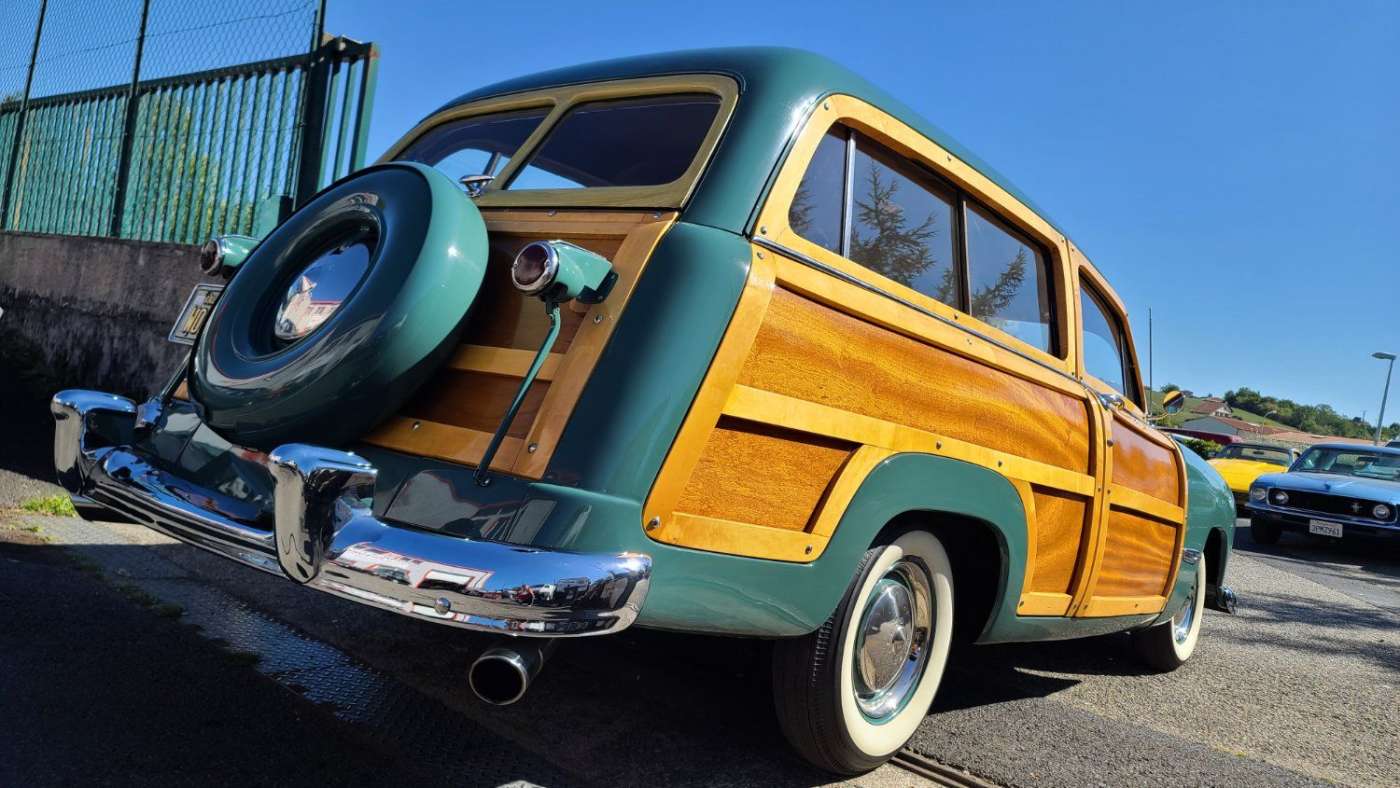 Ford Woody Custom Station Wagon V8 de 1949 à vendre - Automobiles de ...