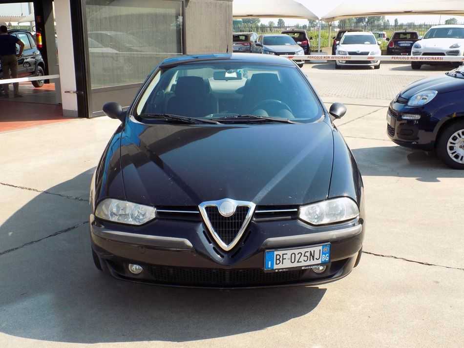 Alfa Roméo 156 2000 ts selespeed de 1999 à vendre - Automobiles de ...
